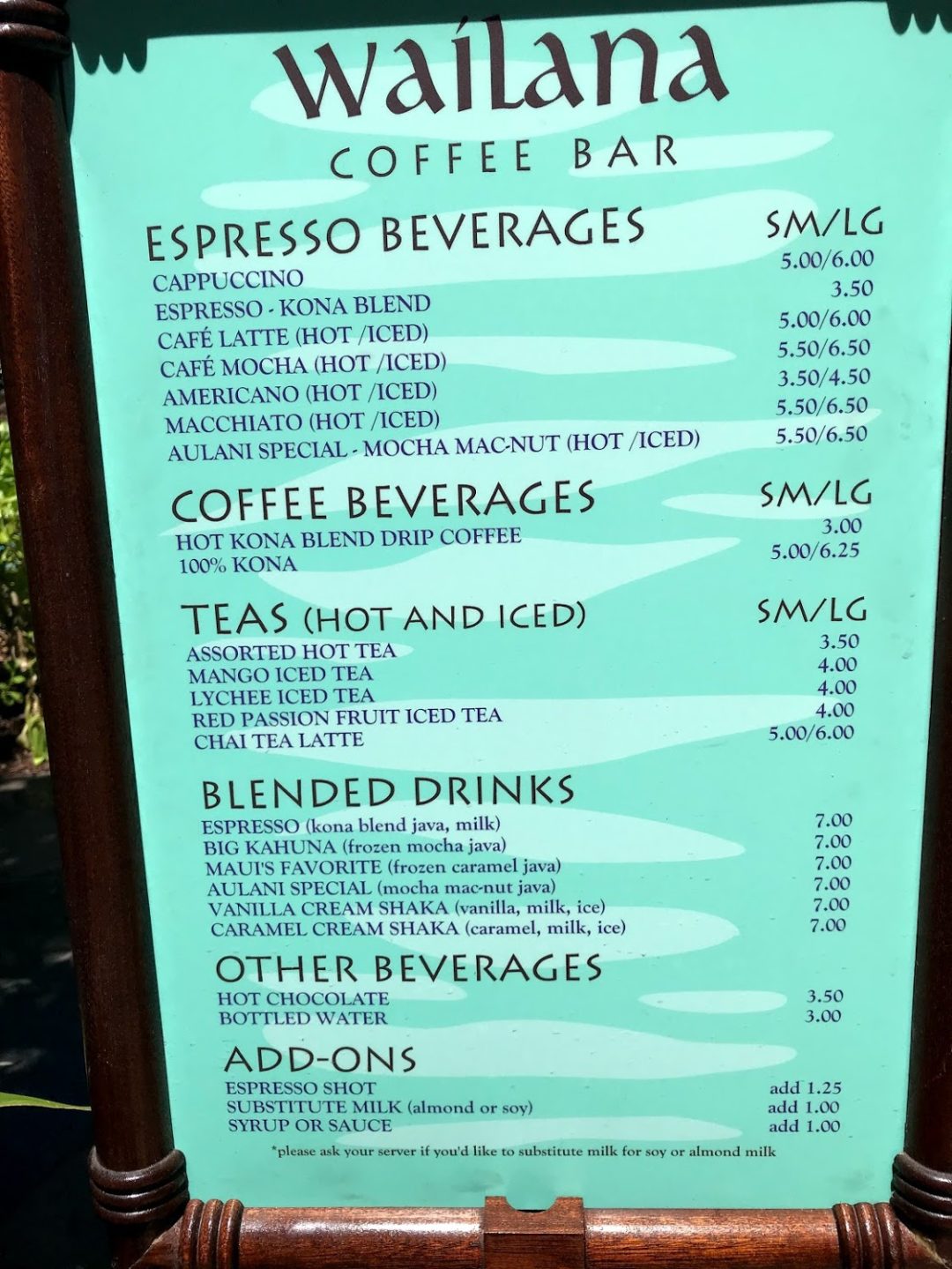 Wailana Pool Bar | Aloha Aulani